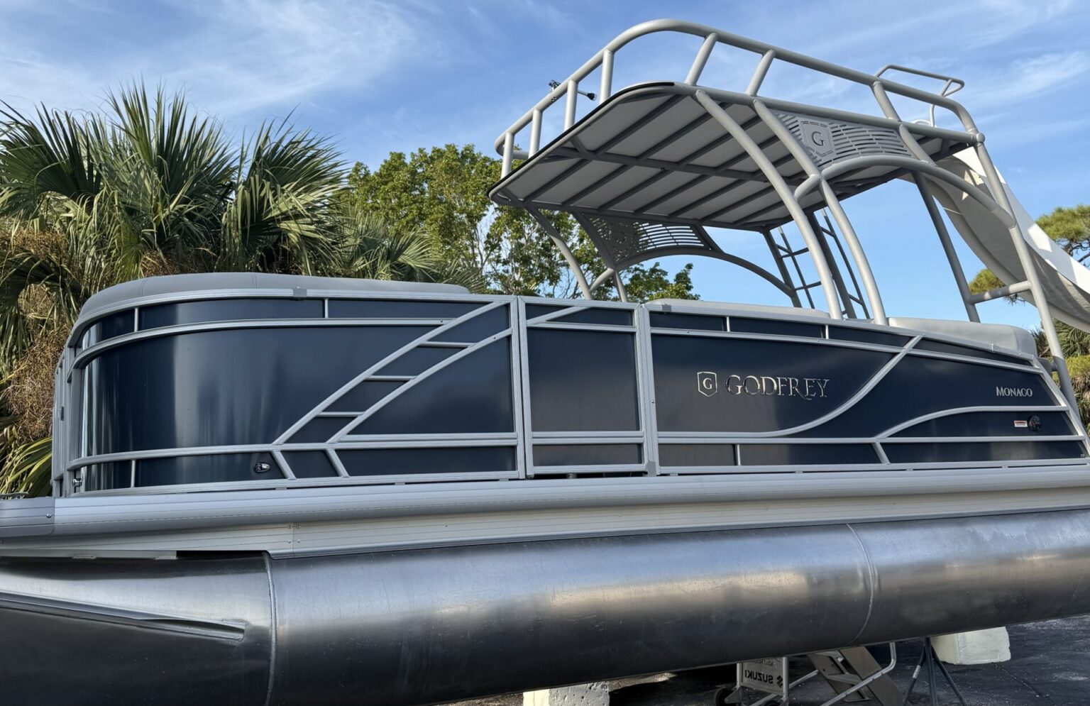 Our Luxury Boats - Naples Boat Rentals By On The Boat Pontoon